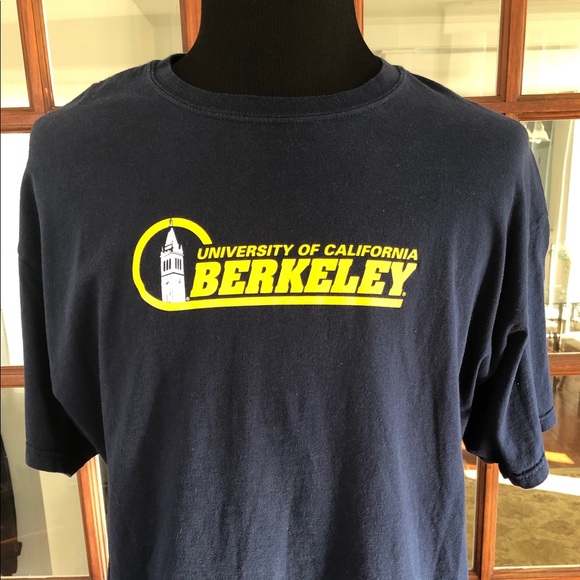 Gildan | Shirts | University Of California Berkeley T Shirt | Poshmark